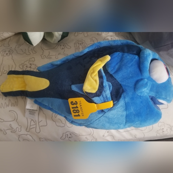 Disney | Toys | Stuffed Dory From Finding Dory | Poshmark